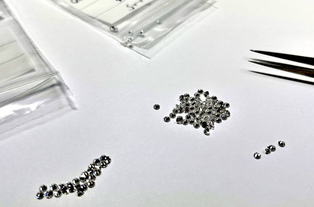 The charm of neutral-colored gemstones - OKURADO | Japan