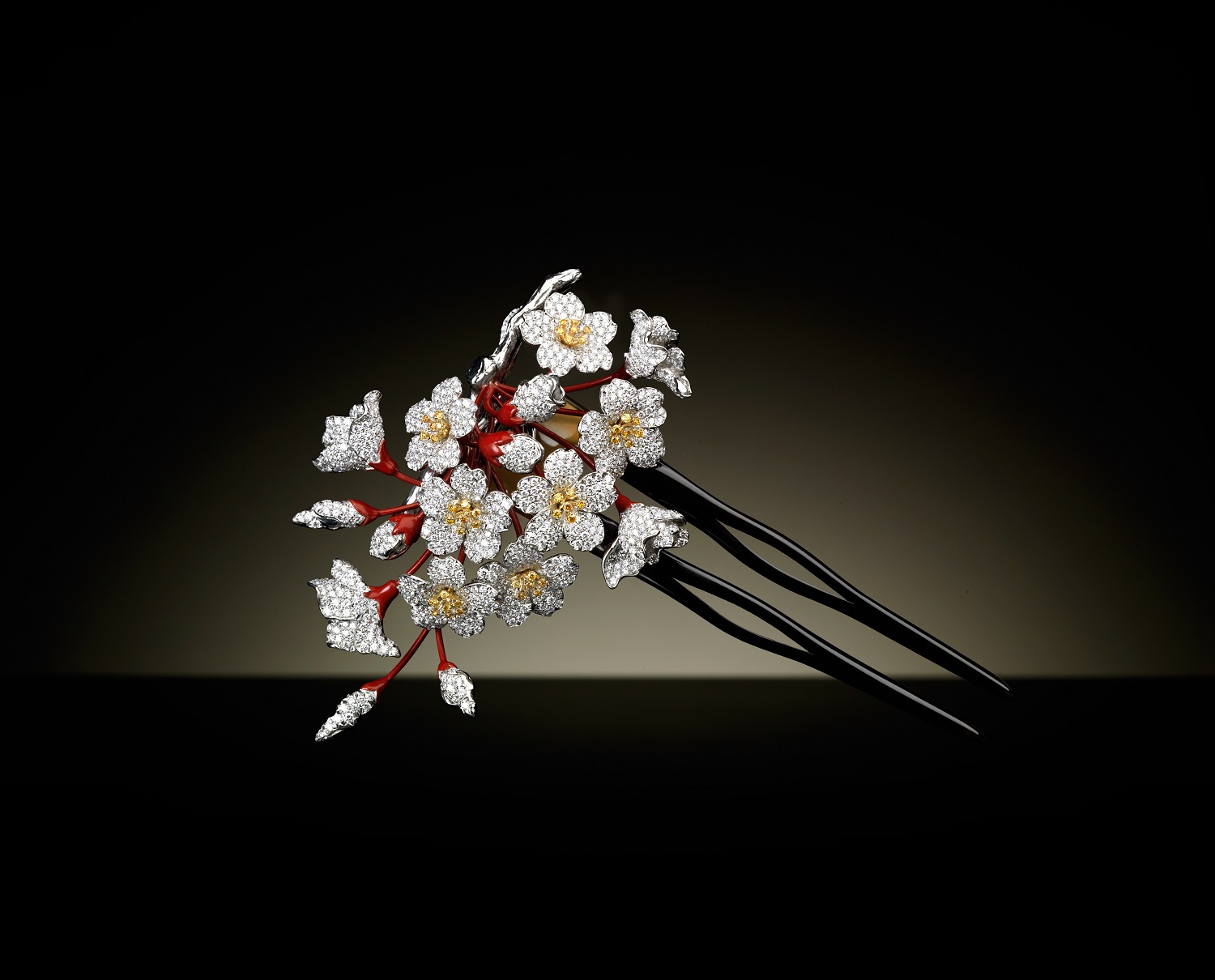 Diamonds,Yellow Diamonds and Urushi - OKURADO | Japan